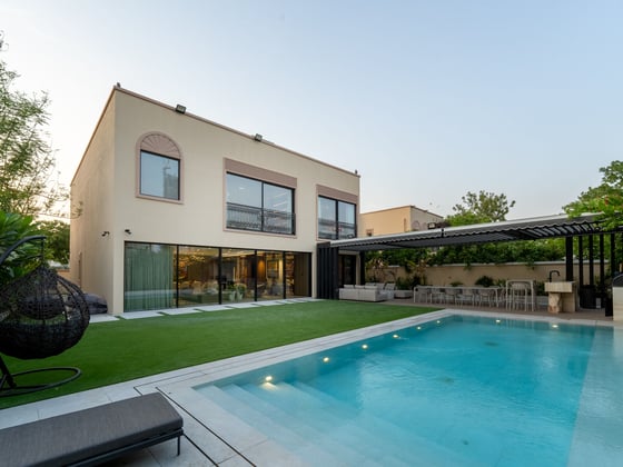 Jumeirah Village Triangle Villas for Sale | Luxhabitat