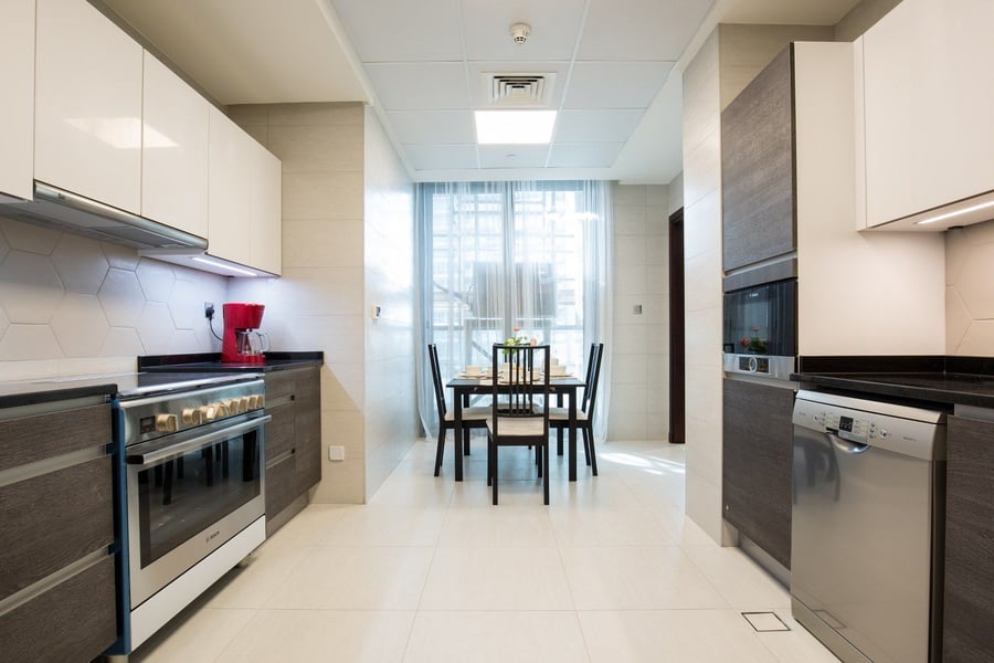 Bahwan Tower | United Arab Emirates Building & Community Guides ...