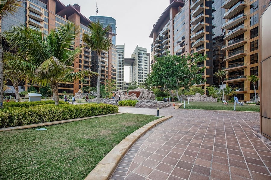 Tiara Residence, Palm Jumeirah | Luxhabitat